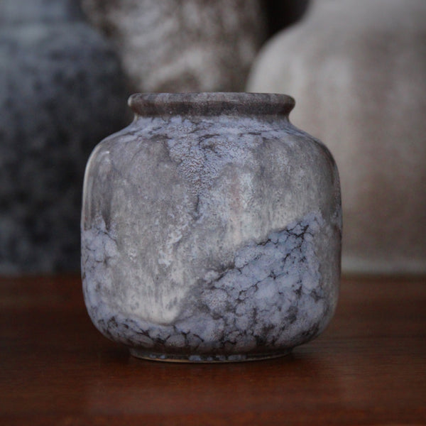 full moon designed vase